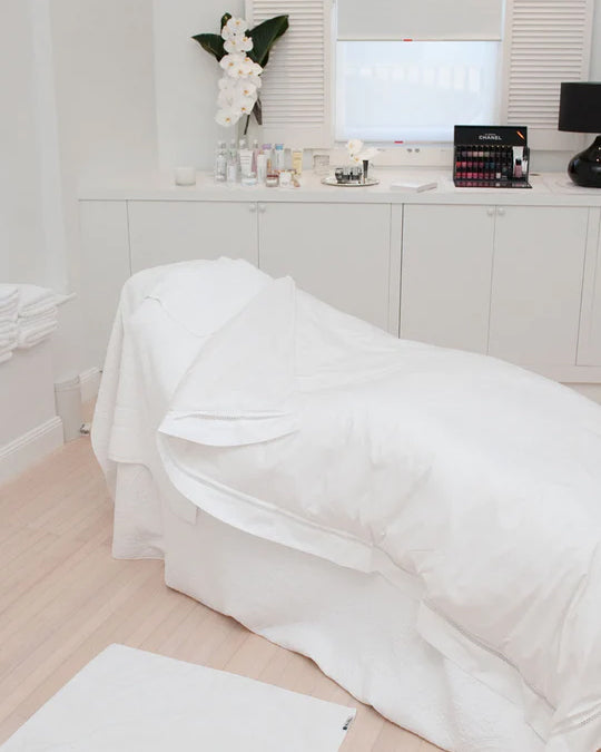 DR LEWINNS | PADDINGTON SALON – Jocelyn Petroni